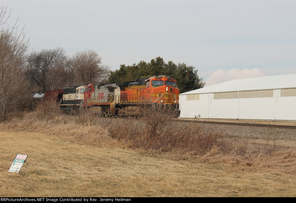 BNSF 5314 & others (1)